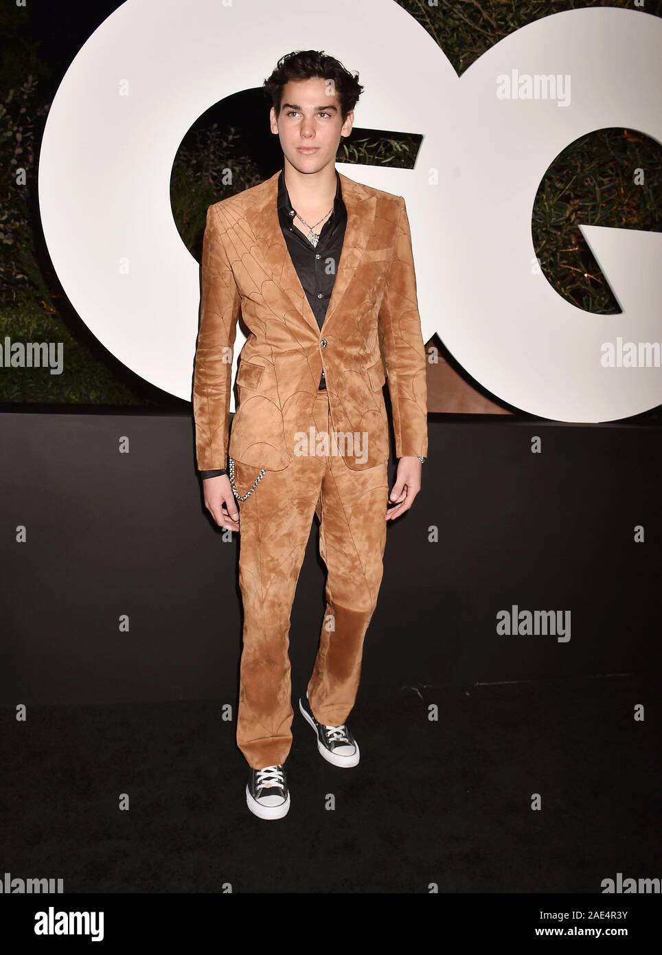 Paris brosnan hi-res stock photography and images - Alamy