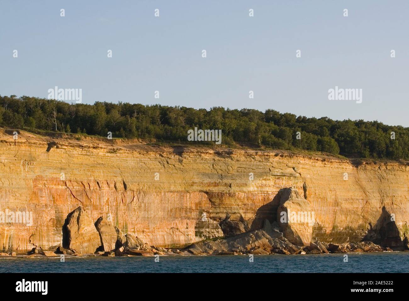 Cliffs, Pictured Rocks National Lakeshore, Michigan Stock Photo - Alamy