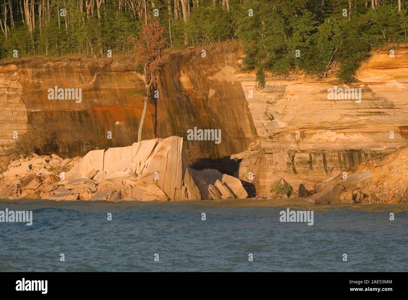 Cliffs, Pictured Rocks National Lakeshore, Michigan Stock Photo - Alamy