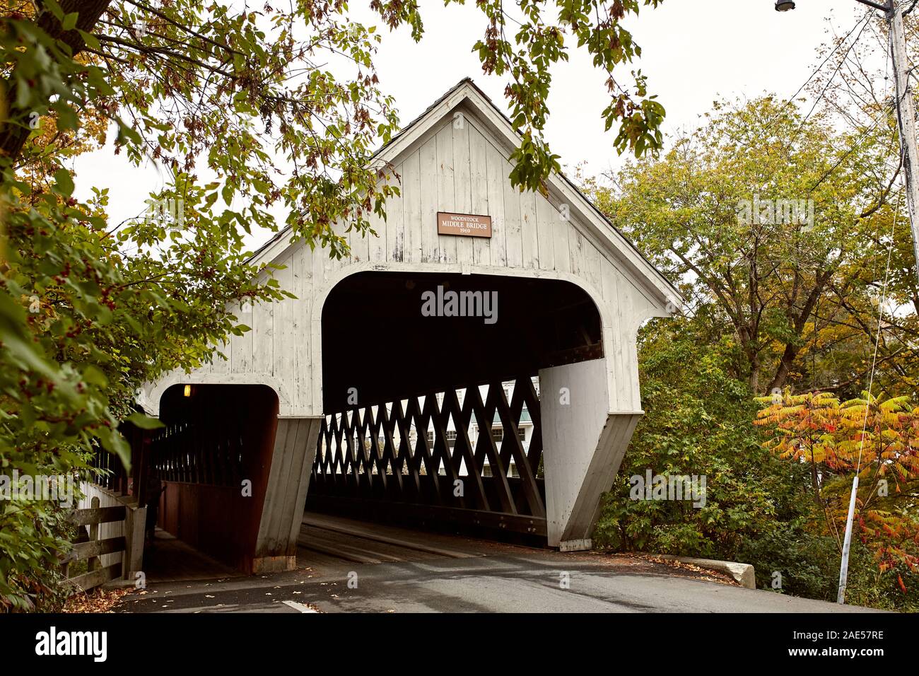 Woodstock middle bridge woodstock vermont hi-res stock photography and ...
