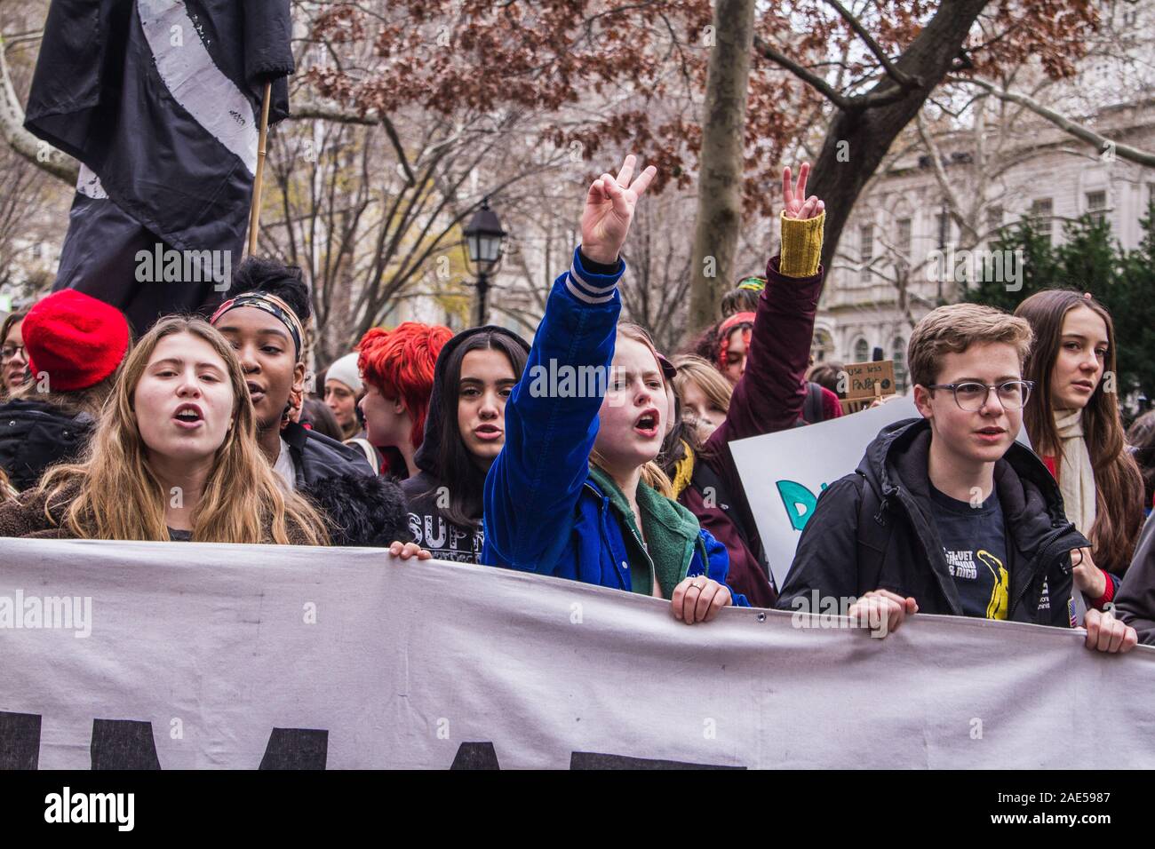 NYC Student held a climate demonstration in City Hall Park demanding ...