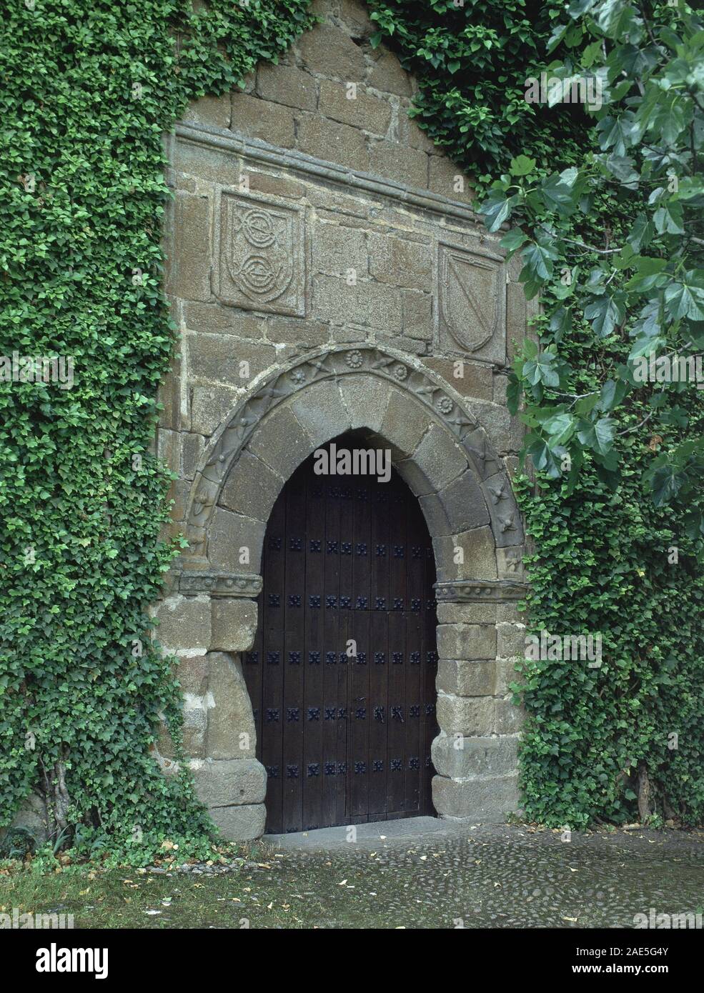 PATIO. Location: PALACIO MIRABEL. Plasencia. CACERES. SPAIN Stock Photo ...