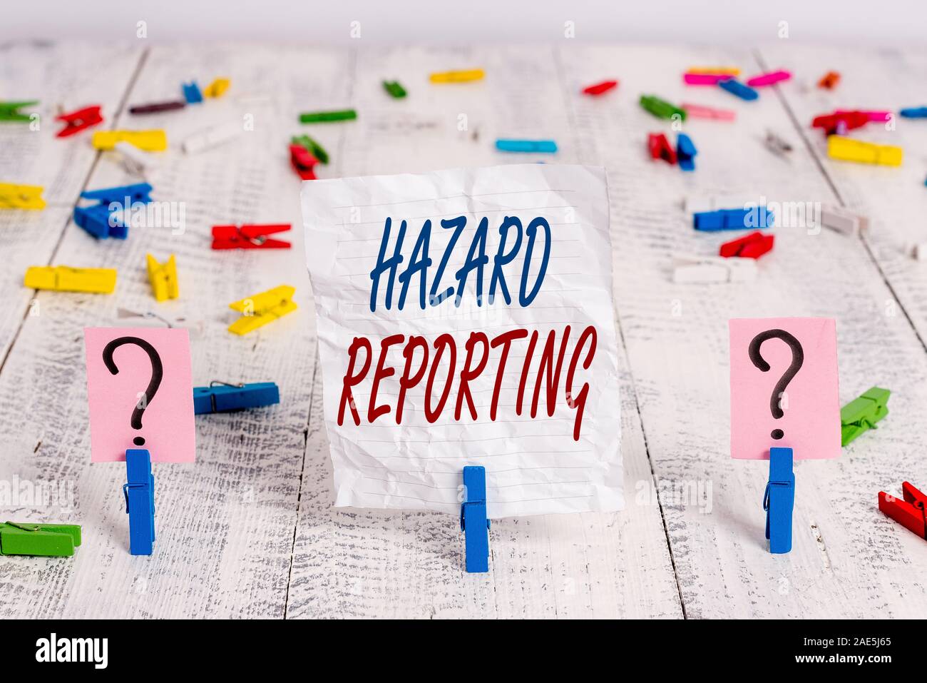 Sheet describing hi-res stock photography and images - Alamy