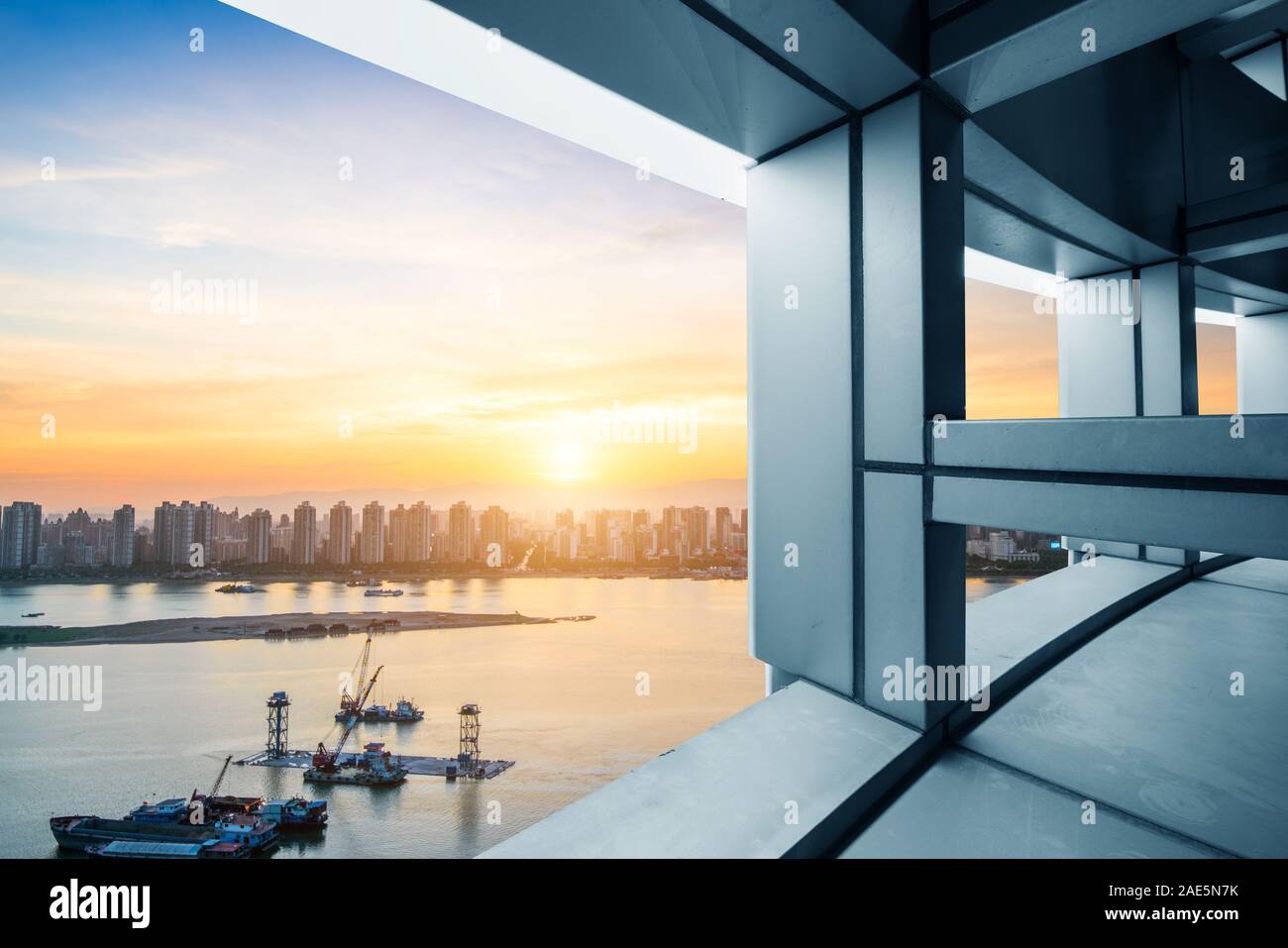 Empty room view city 3d hi-res stock photography and images - Alamy