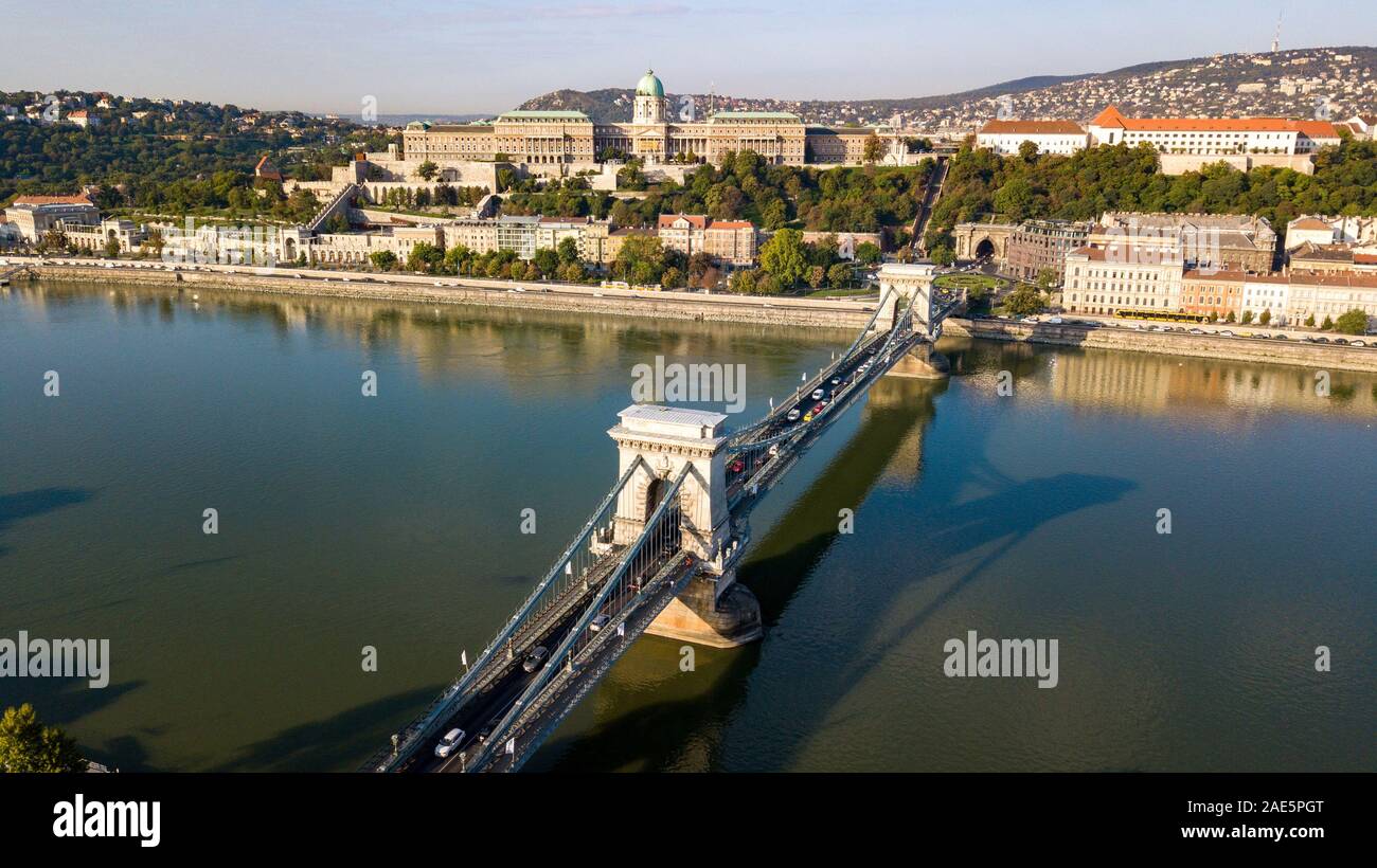 Budavari Palota Stock Photos & Budavari Palota Stock Images - Alamy