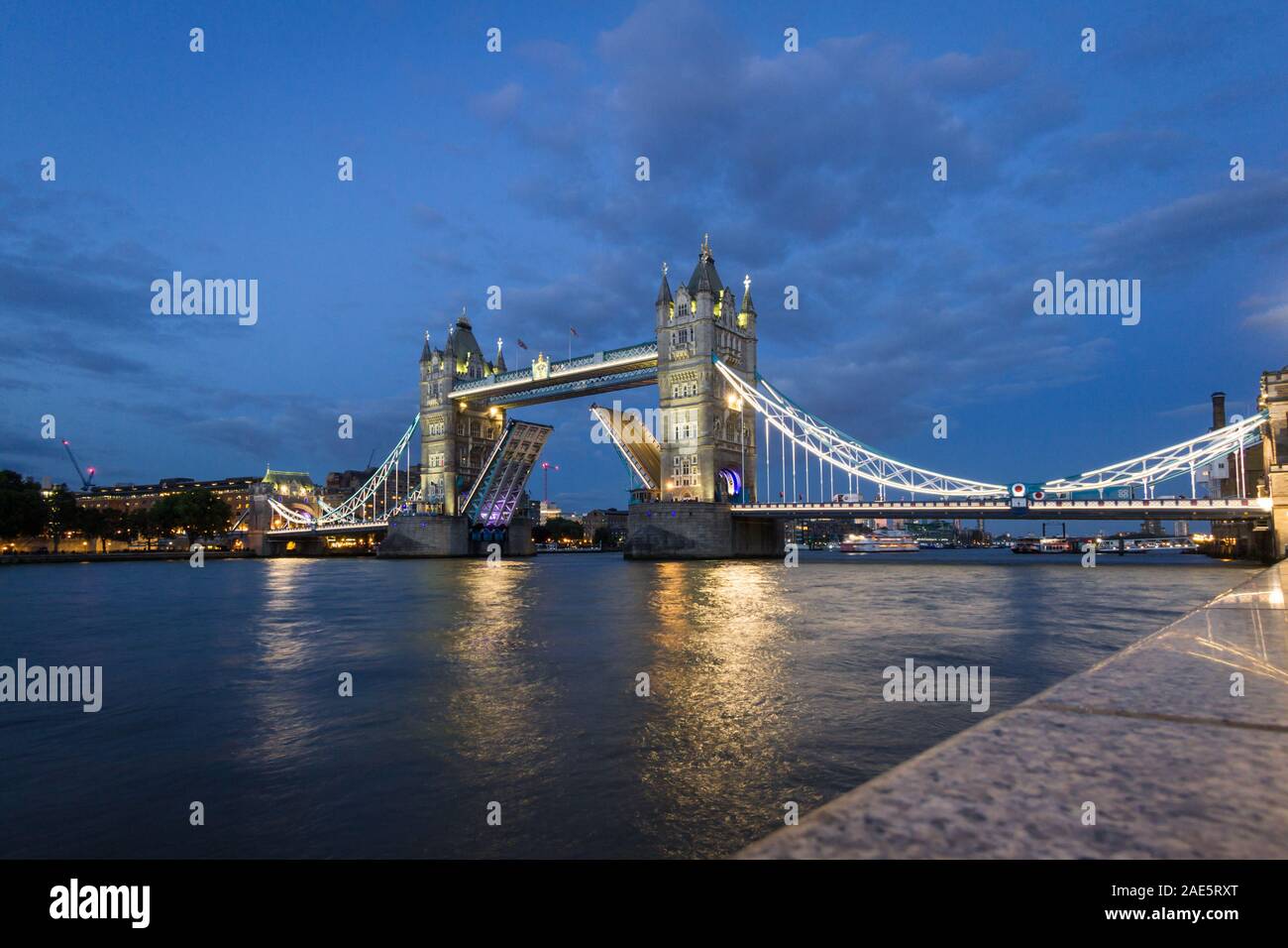 Tower bridge lifts hi-res stock photography and images - Alamy