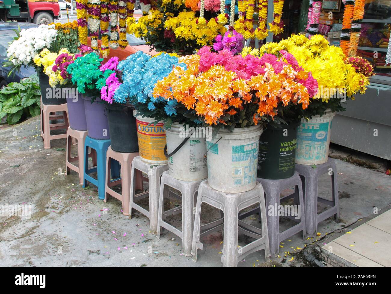 Stall selling flowers for religion ceremony and offering Stock Photo ...