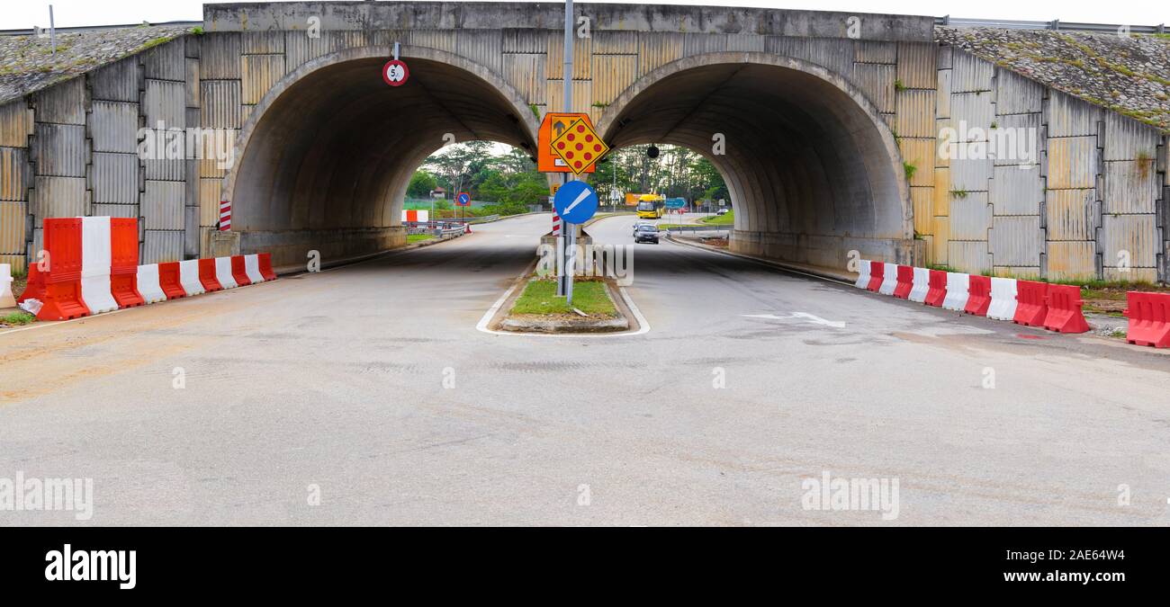 Diversion tunnel hi-res stock photography and images - Alamy