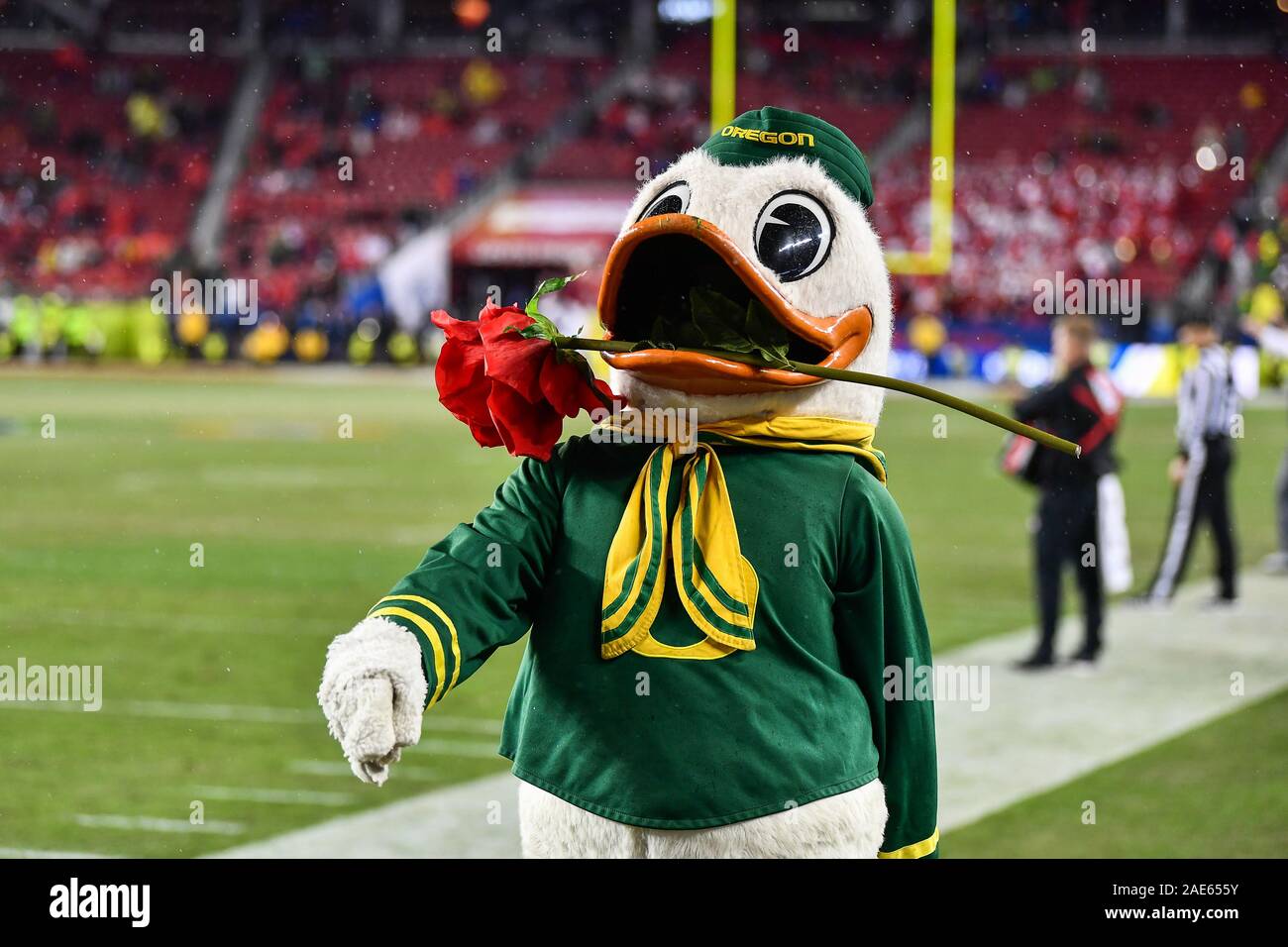 Santa Clara, California, USA. 06th Dec, 2019. Oregon Ducks mascot The ...