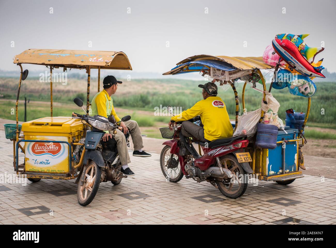 Street scene, Vientiane, Laos, Asia Stock Photo - Alamy