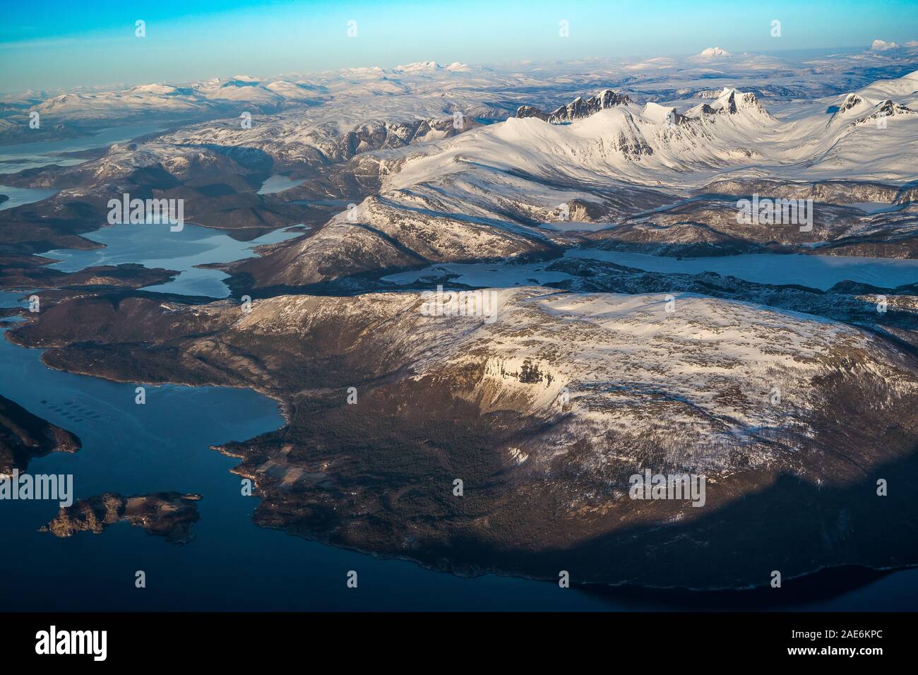 Norway nordland islands hi-res stock photography and images - Alamy
