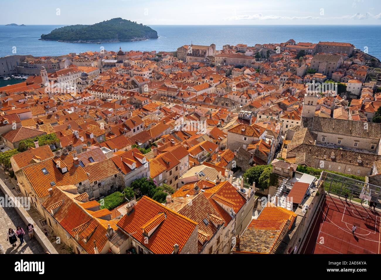 Colourful rooftops hi-res stock photography and images - Alamy