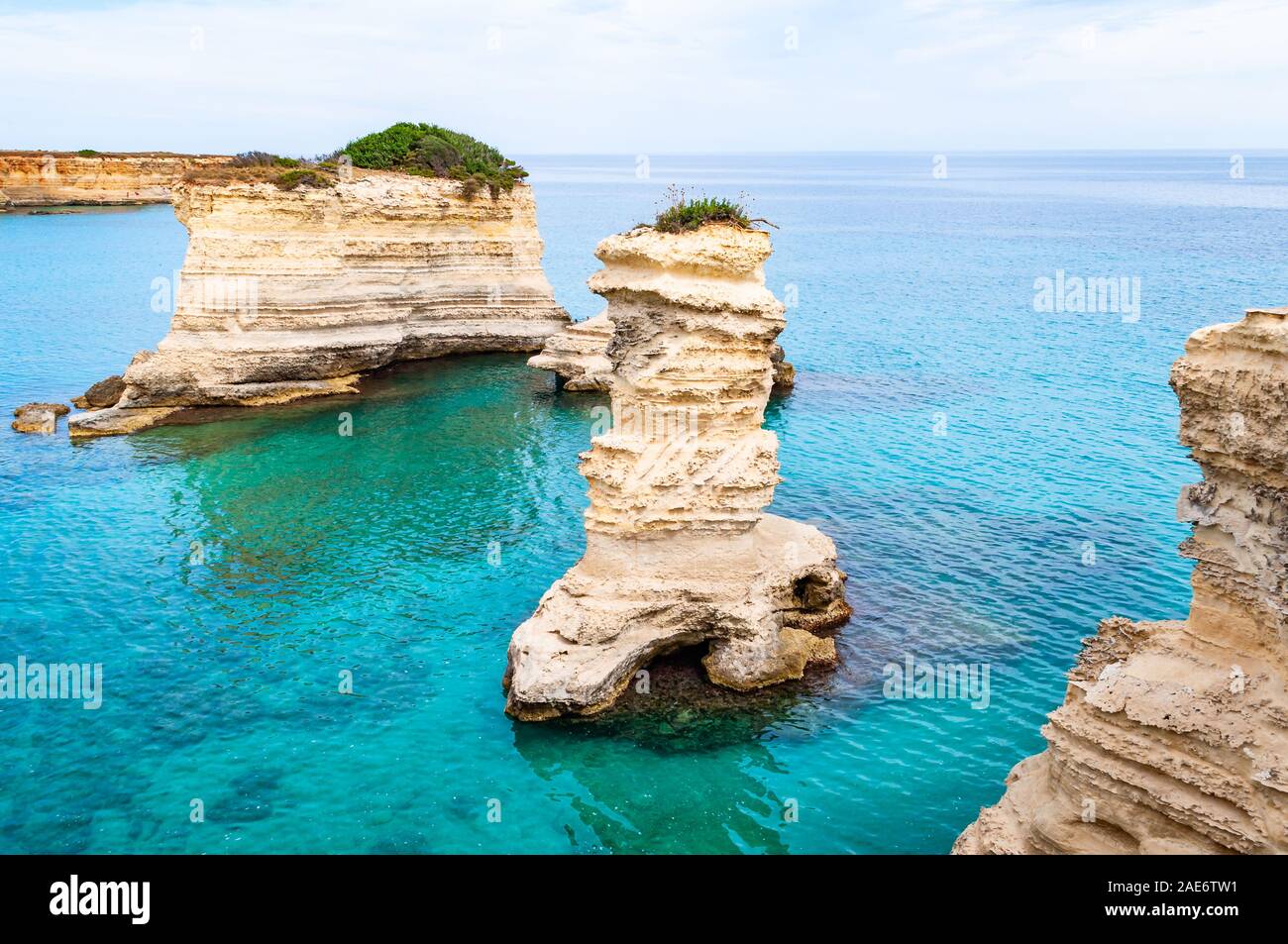 Shaping rocks hi-res stock photography and images - Alamy