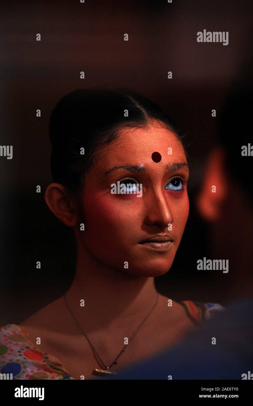 Dance ready look hi-res stock photography and images - Alamy