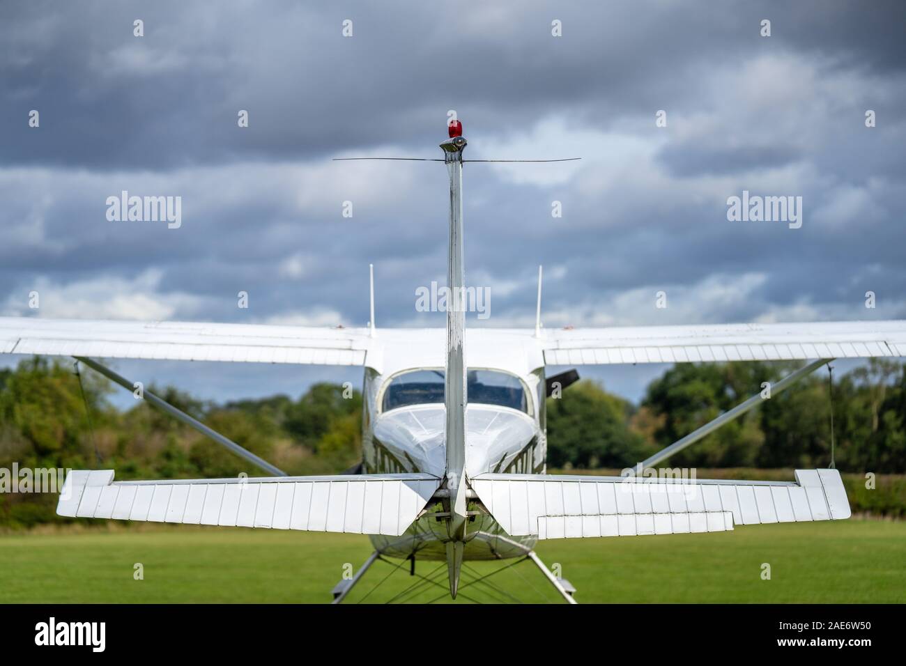 Small airplane ready to take off on the airfield Stock Photo - Alamy