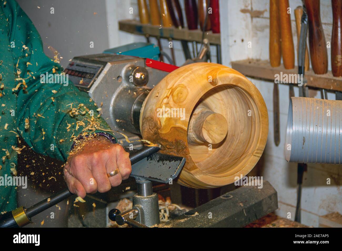 Wood turning tools hi-res stock photography and images - Alamy