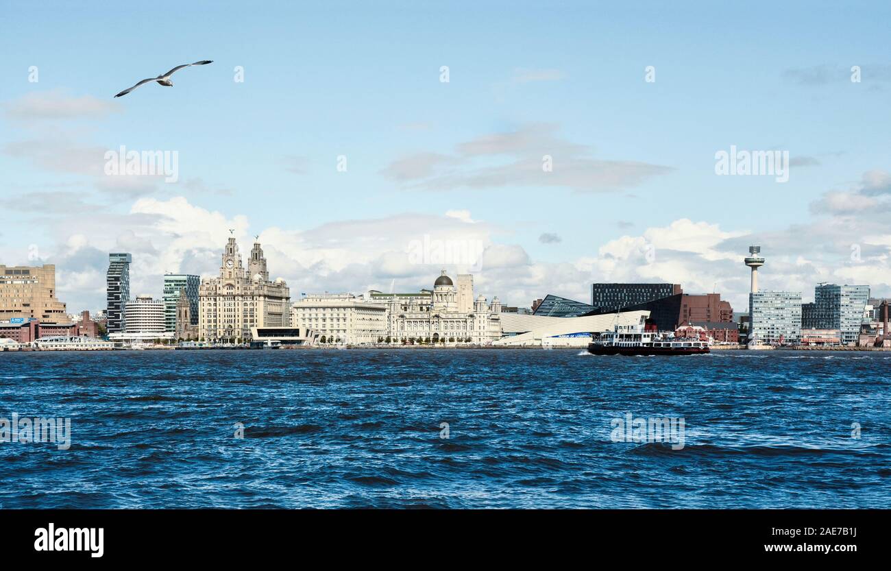 Liverpools Iconic Waterfront Pier Head High Resolution Stock ...