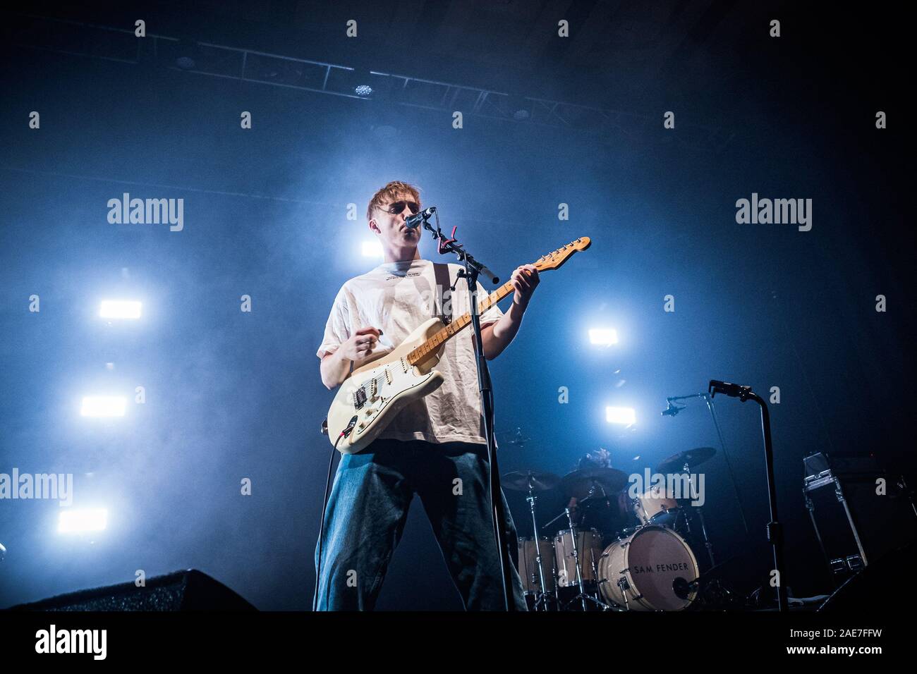 Sam fender hi-res stock photography and images - Alamy