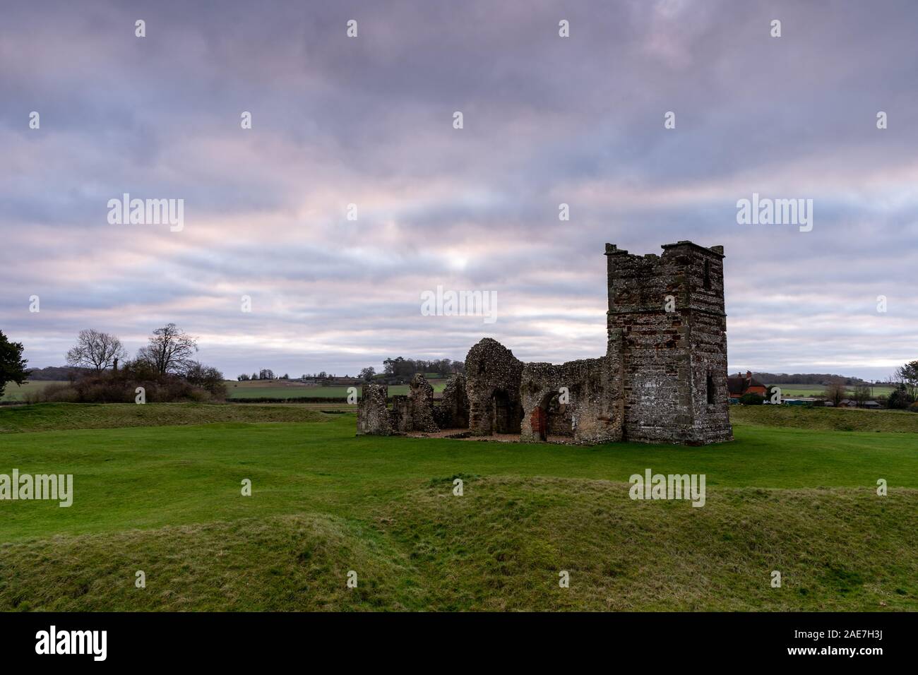 Knowlton church hi-res stock photography and images - Alamy