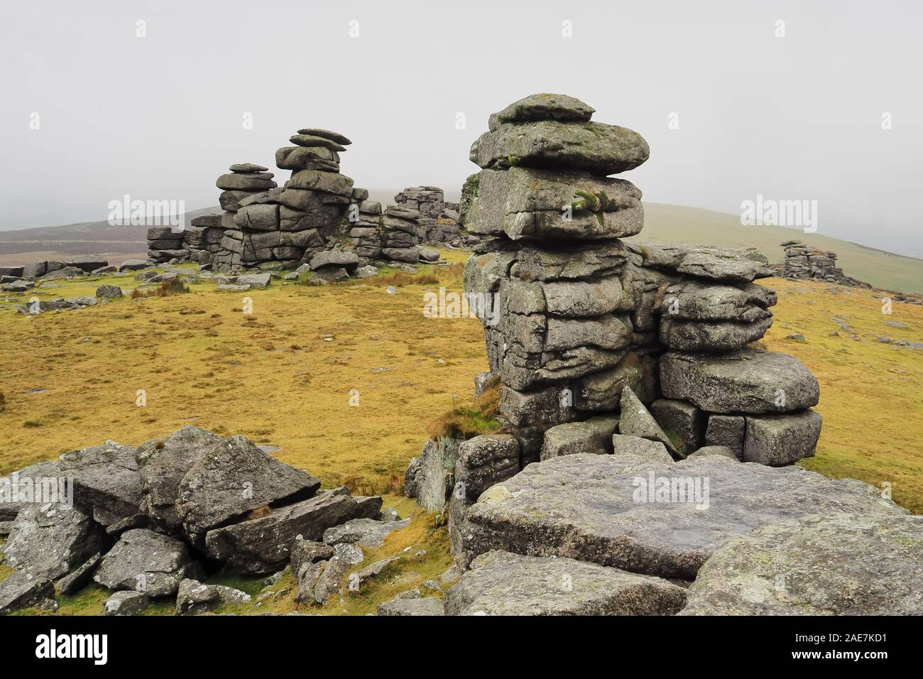 Great Staple Tor with mist rolling in over the hills, Dartmoor National ...