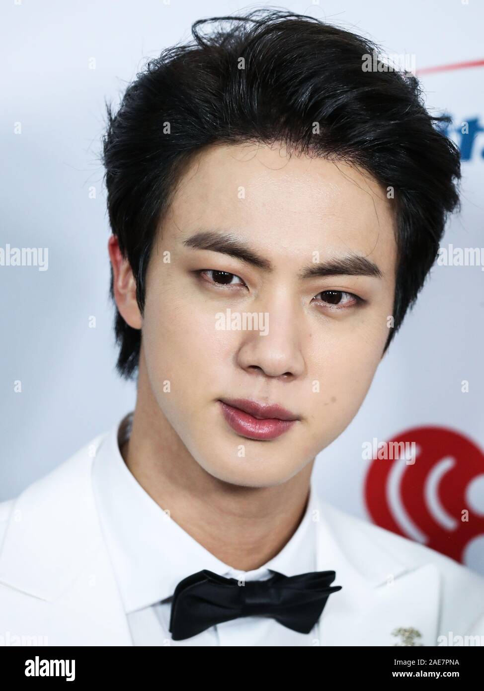 Jung ho seok hi-res stock photography and images - Alamy