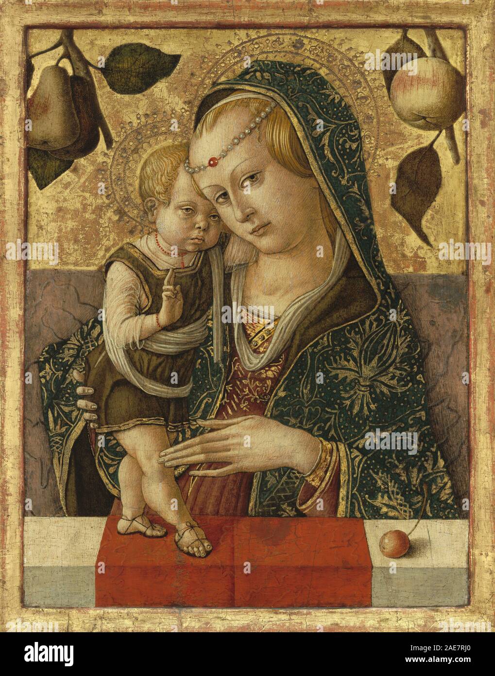 Carlo crivelli madonna hi-res stock photography and images - Alamy