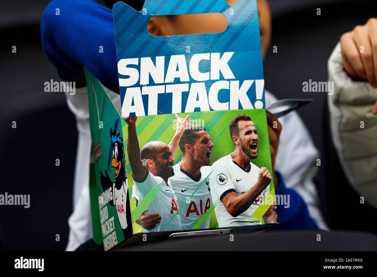 Stadium snack attack hi-res stock photography and images - Alamy