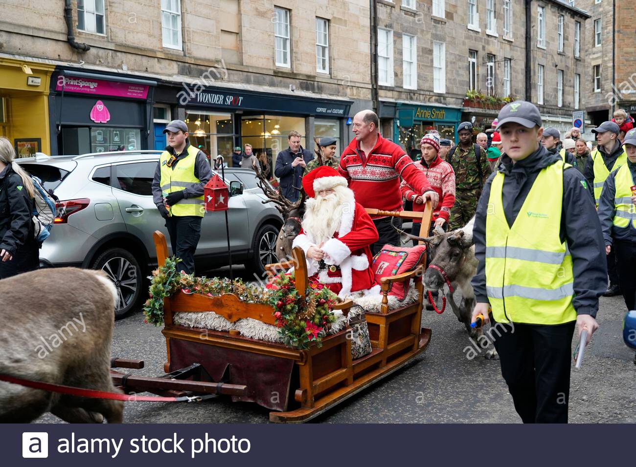 Parade sleigh hi-res stock photography and images - Alamy
