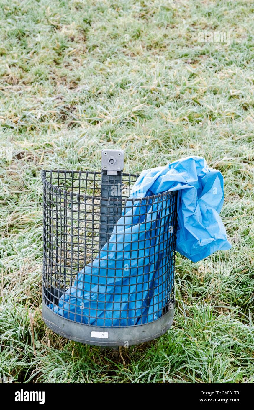 Plastic and metal litter in grass hi-res stock photography and images ...