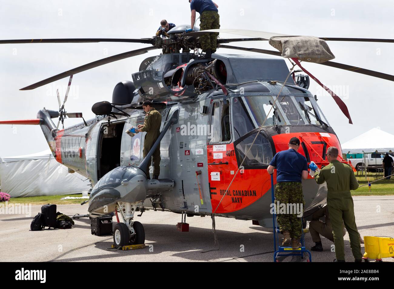 Sikorsky ch 124 sea king hi-res stock photography and images - Alamy