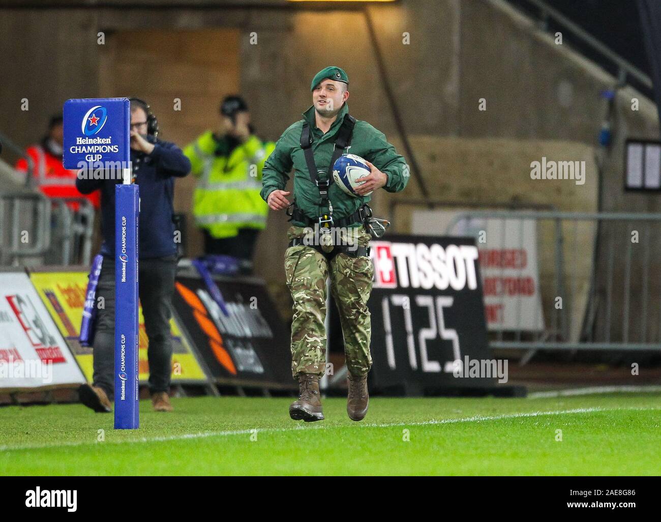 Liberty Stadium, Swansea, Glamorgan, UK. 7th Dec, 2019. European Rugby ...