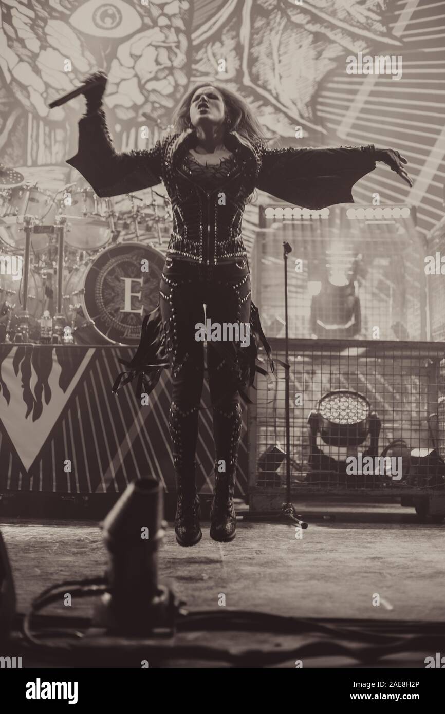 arch enemy live at o2 Apollo Manchester november 2019 Stock Photo - Alamy