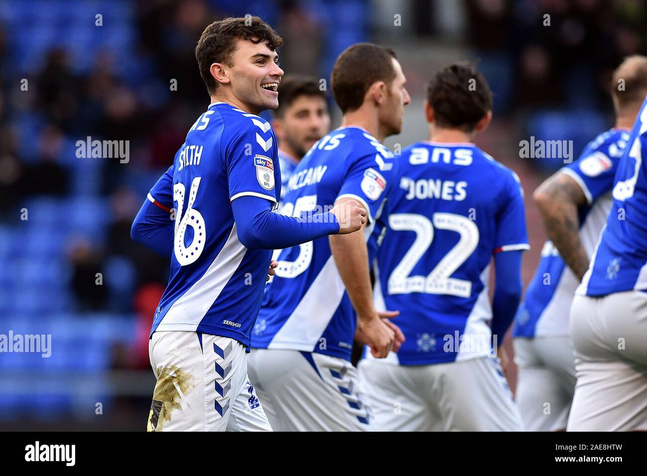 Oldham, UK. 07th Dec, 2019. OLDHAM, ENGLAND - DECEMBER 7TH Jonny Smith ...