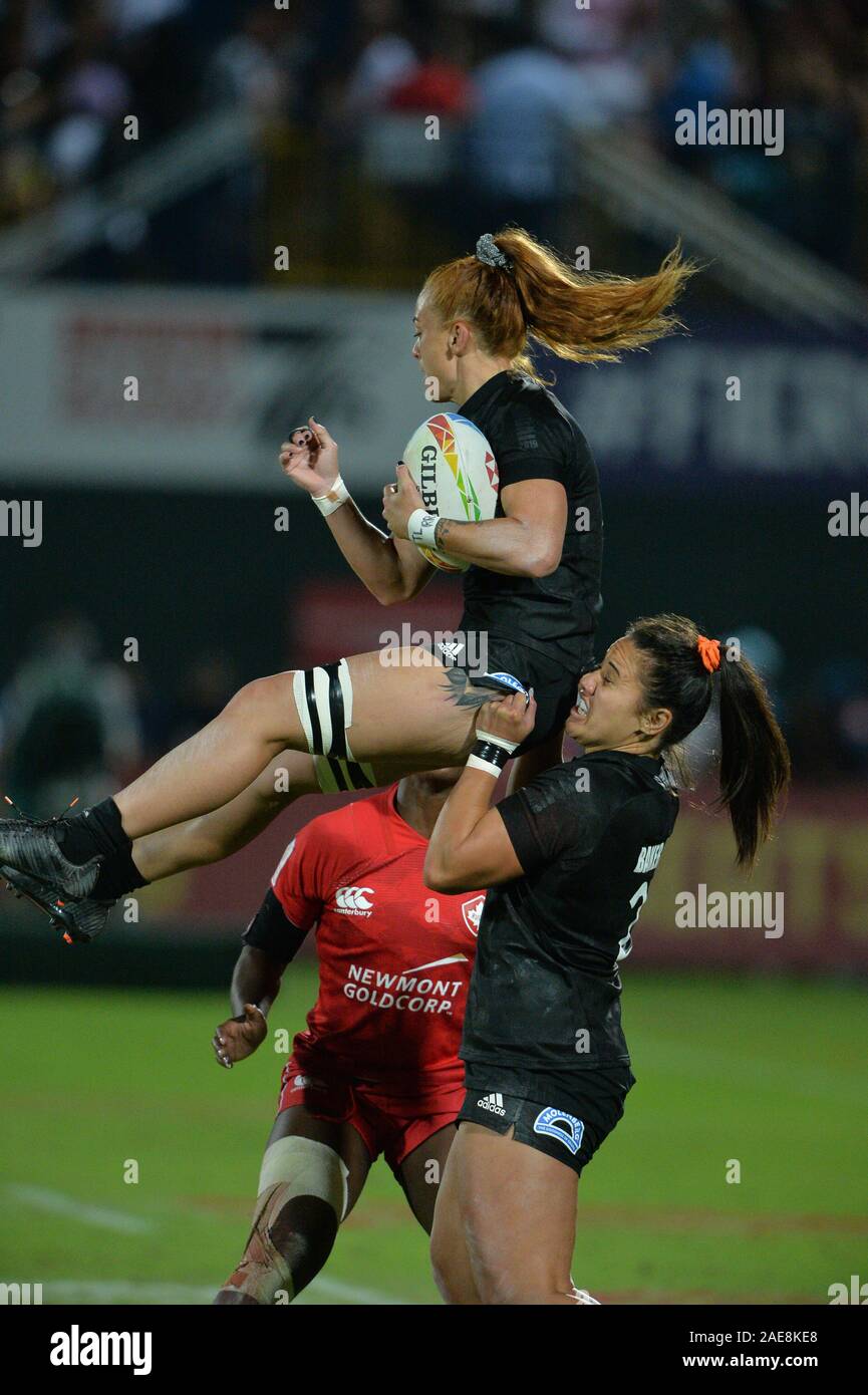 Rugby sevens dubai trophy hi-res stock photography and images - Alamy