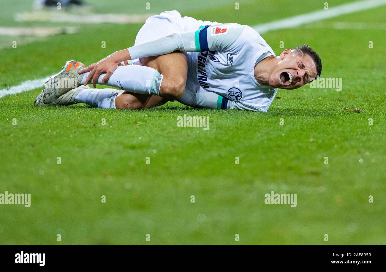 Distorted face hi-res stock photography and images - Alamy