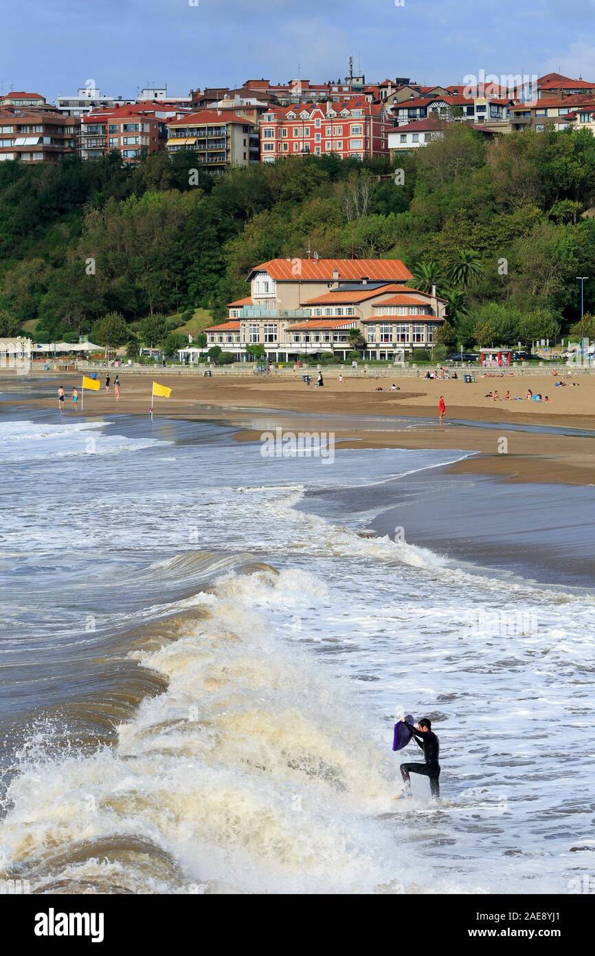 Bilbao getxo beach hi-res stock photography and images - Alamy