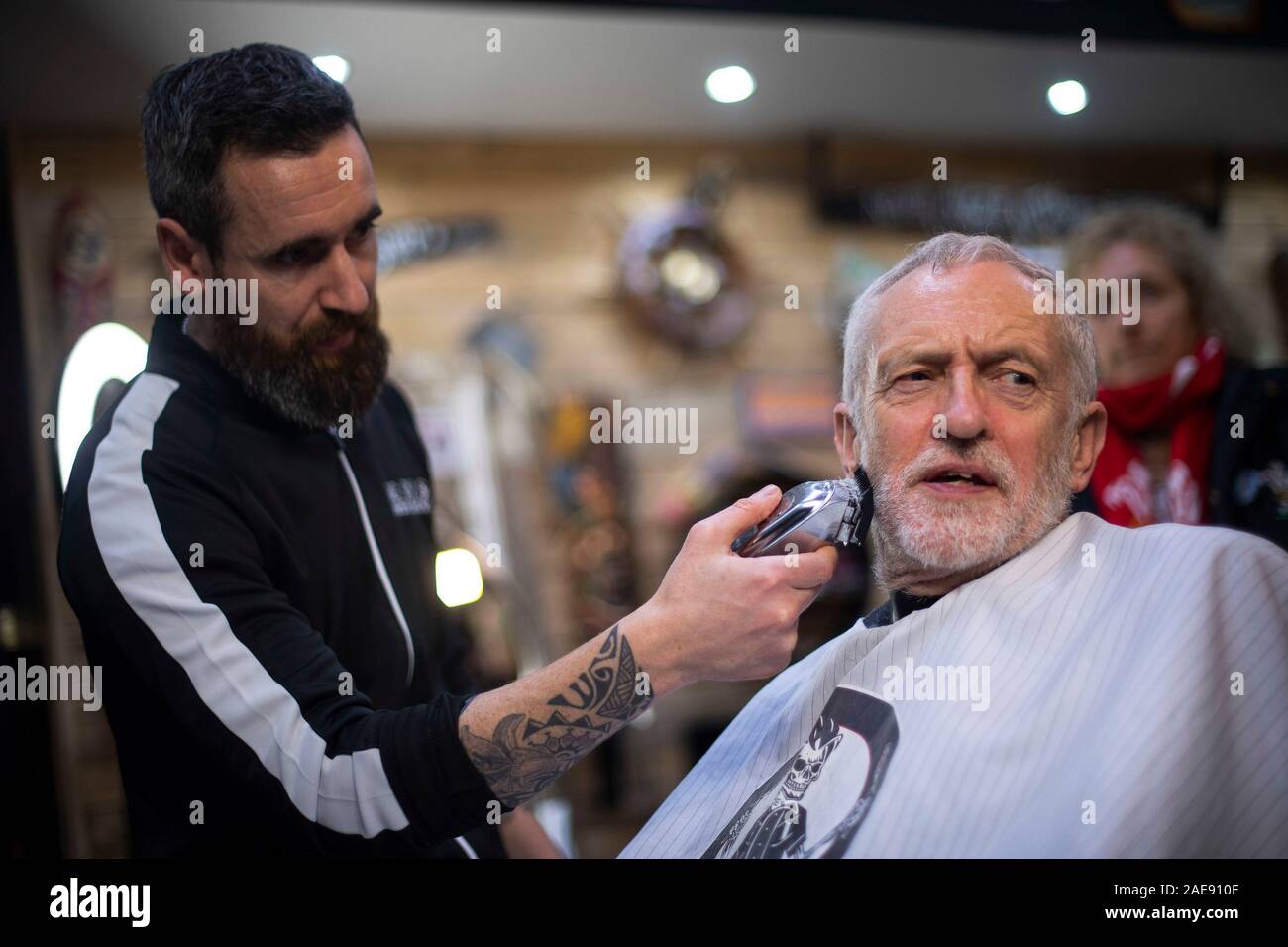 Labour party leader jeremy corbyn in big mels barbershop hi-res stock ...