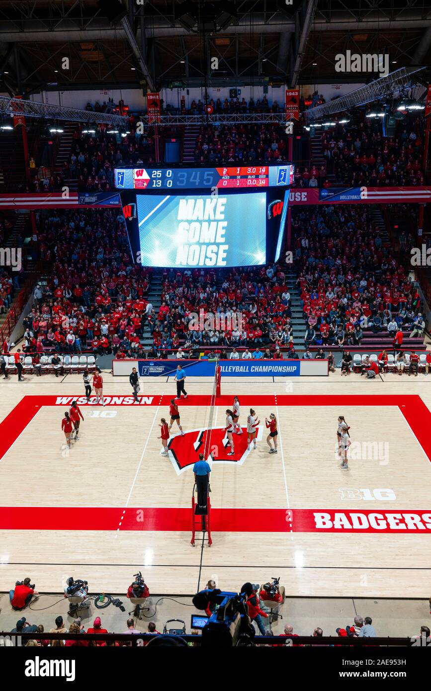 Izzy ashburn hi-res stock photography and images - Alamy