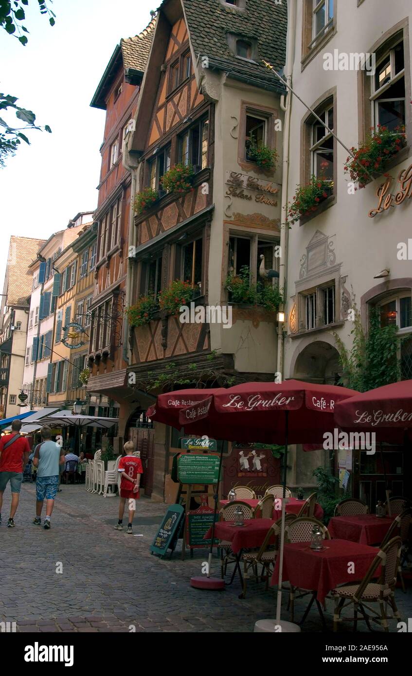 Le gruber restaurant strasbourg alsace hi-res stock photography and ...