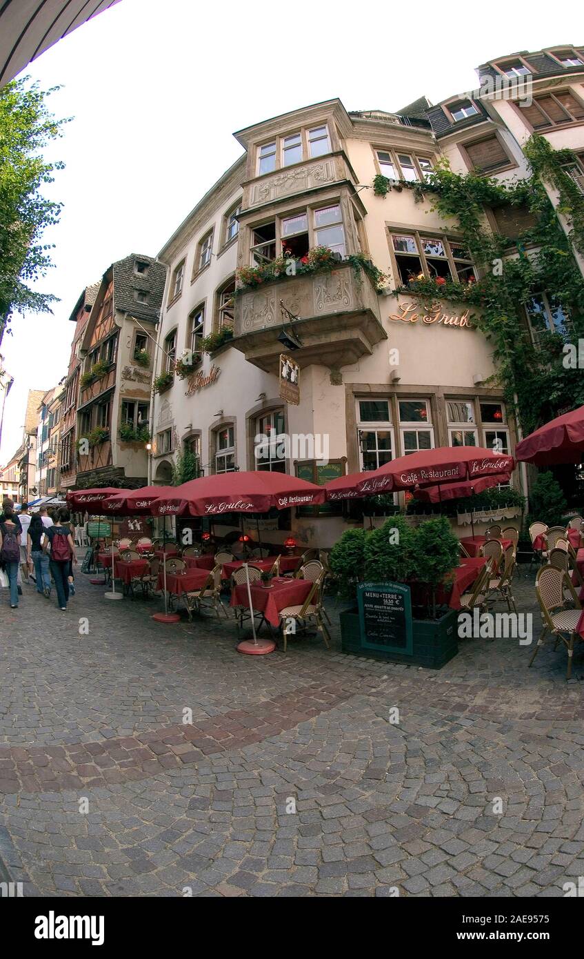 Le gruber restaurant strasbourg alsace hi-res stock photography and ...