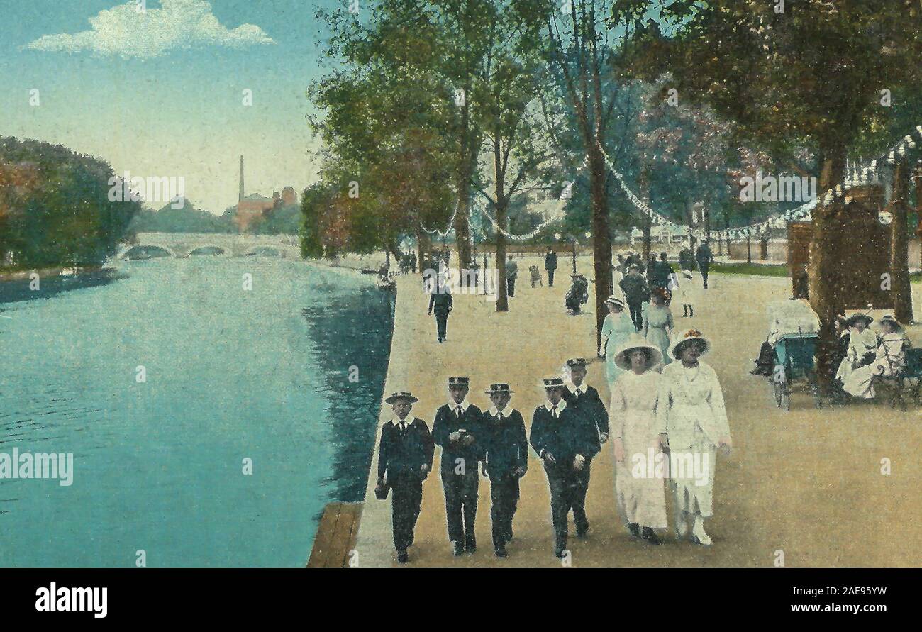 Promonade and river bedford 1923 Stock Photo - Alamy