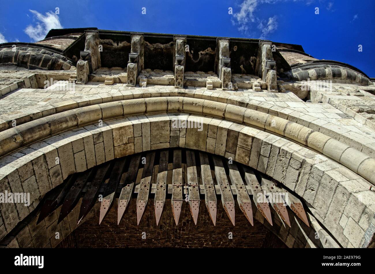 medieval city gate with portcullis Stock Photo - Alamy