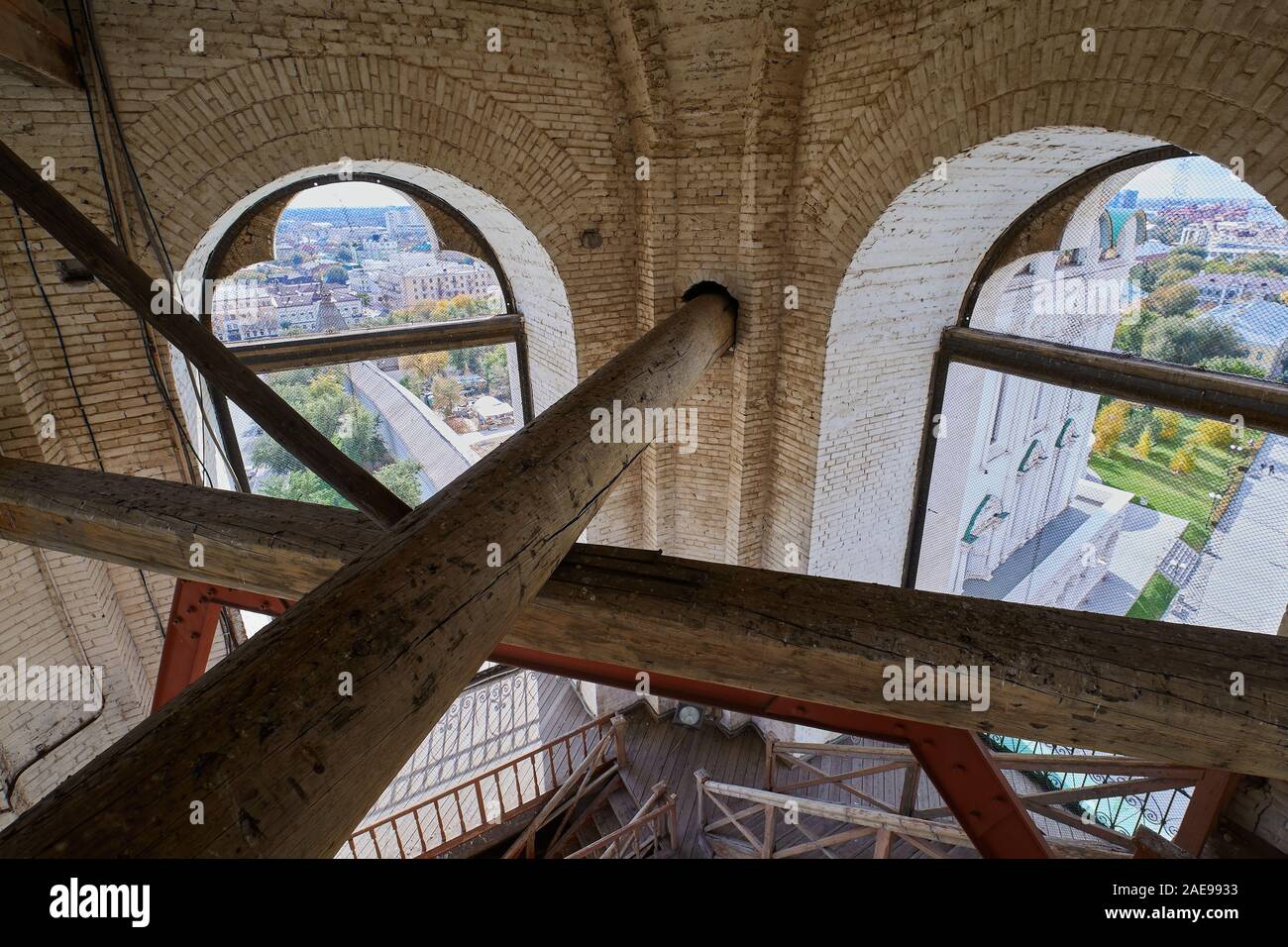 Brick support beam hi-res stock photography and images - Alamy