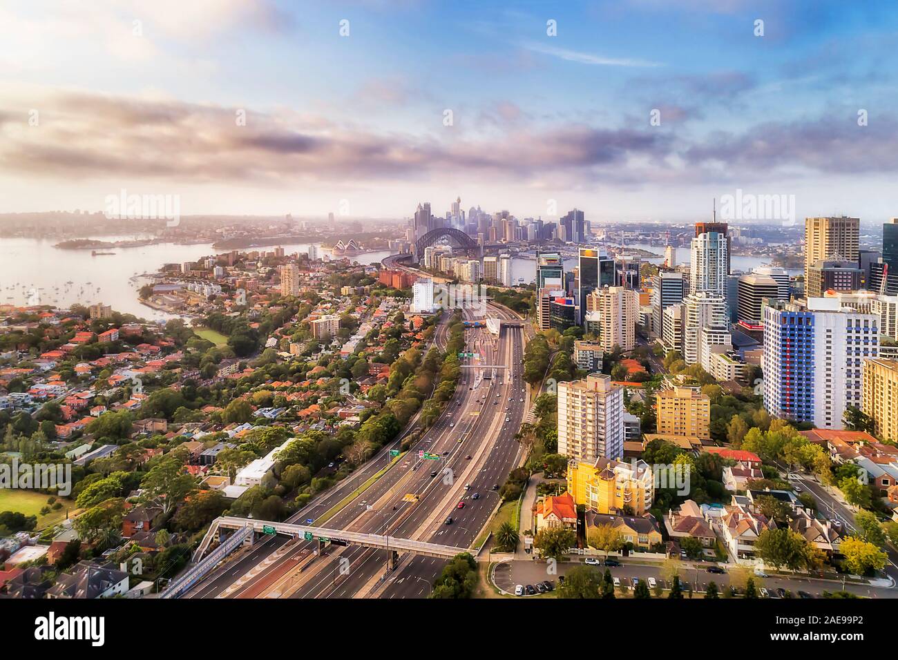 Footbridge across Warringah freeway leading to the Sydney harbour ...