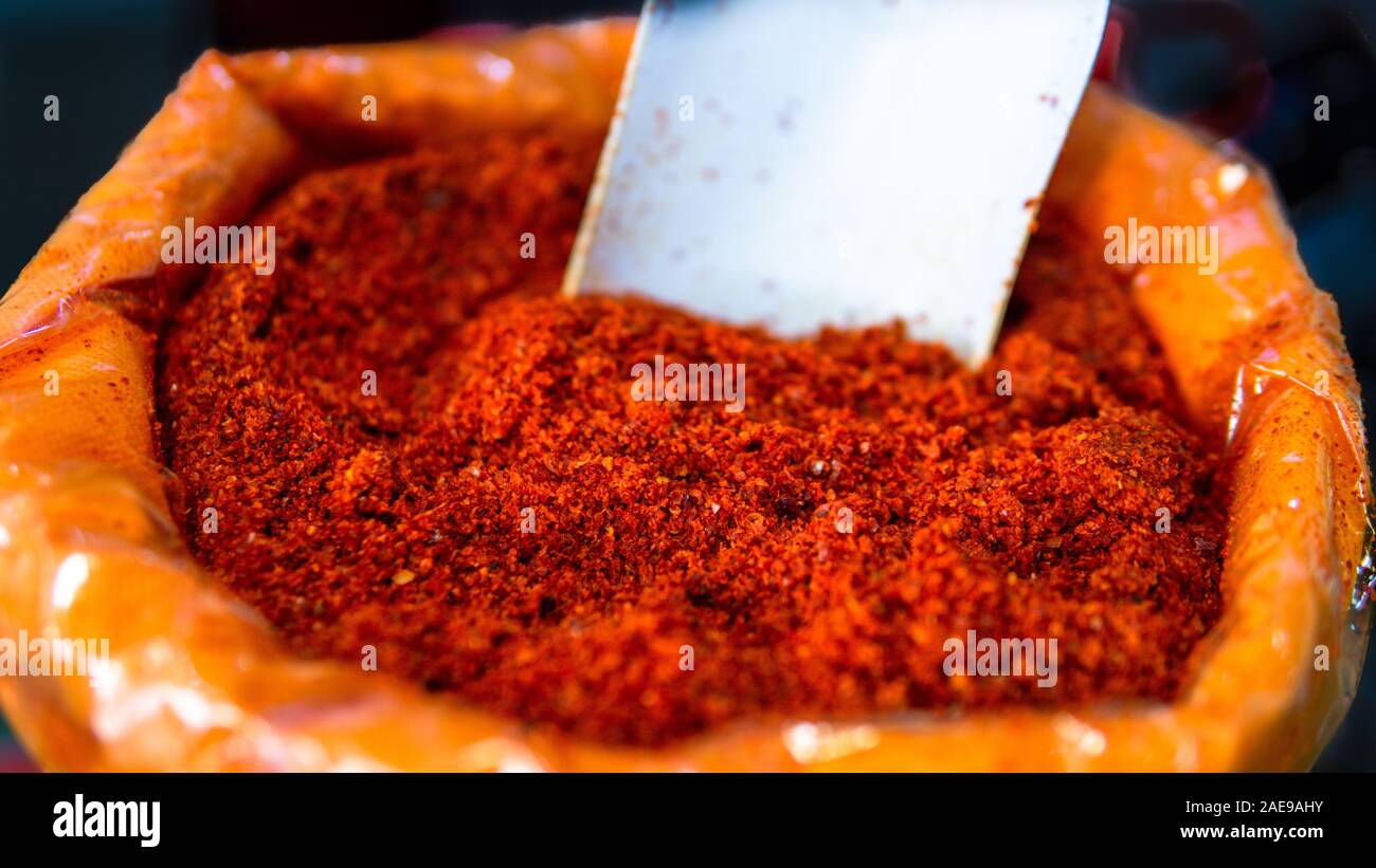 Flaked pepper hi-res stock photography and images - Alamy