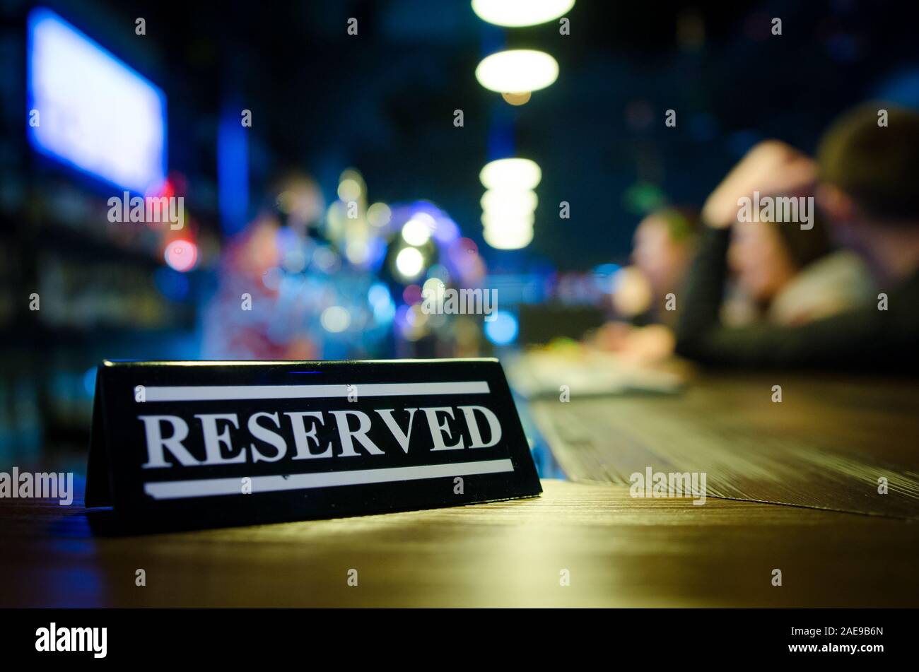 Interior pub sign hi-res stock photography and images - Alamy