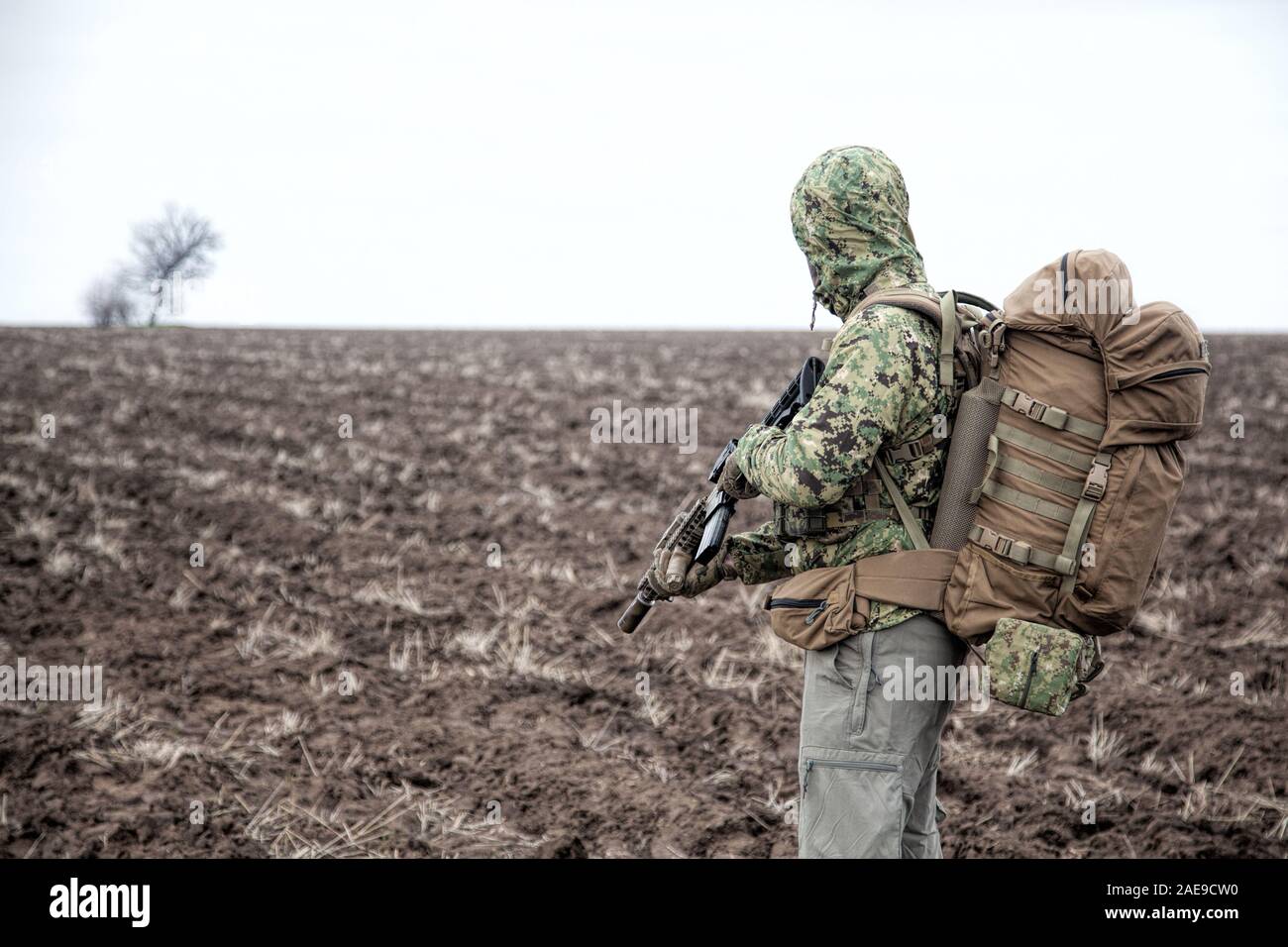 Portrait of modern army infantryman on march Stock Photo - Alamy