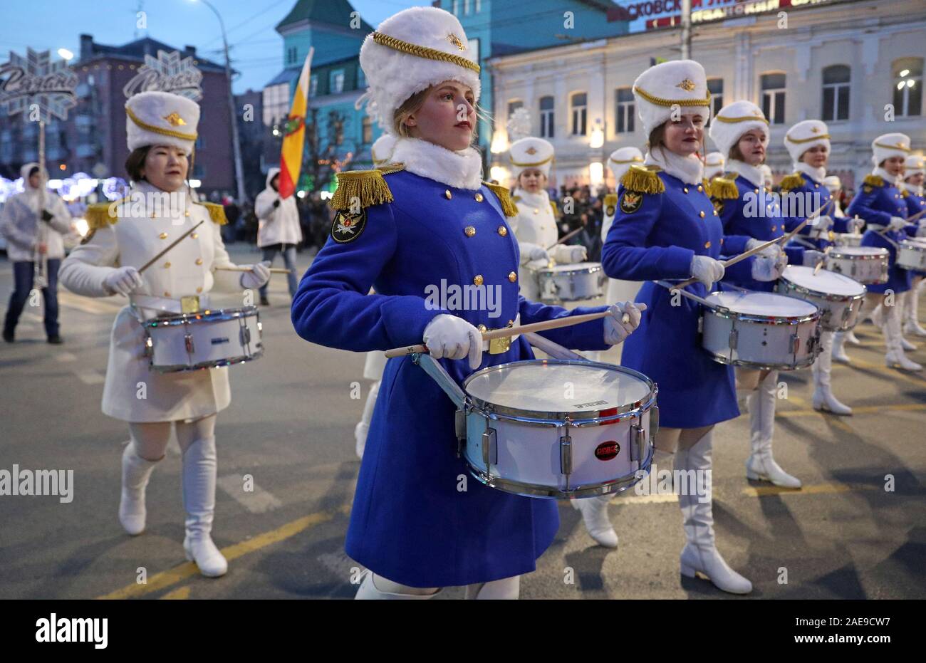 Drum Majorettes High Resolution Stock Photography and Images - Alamy