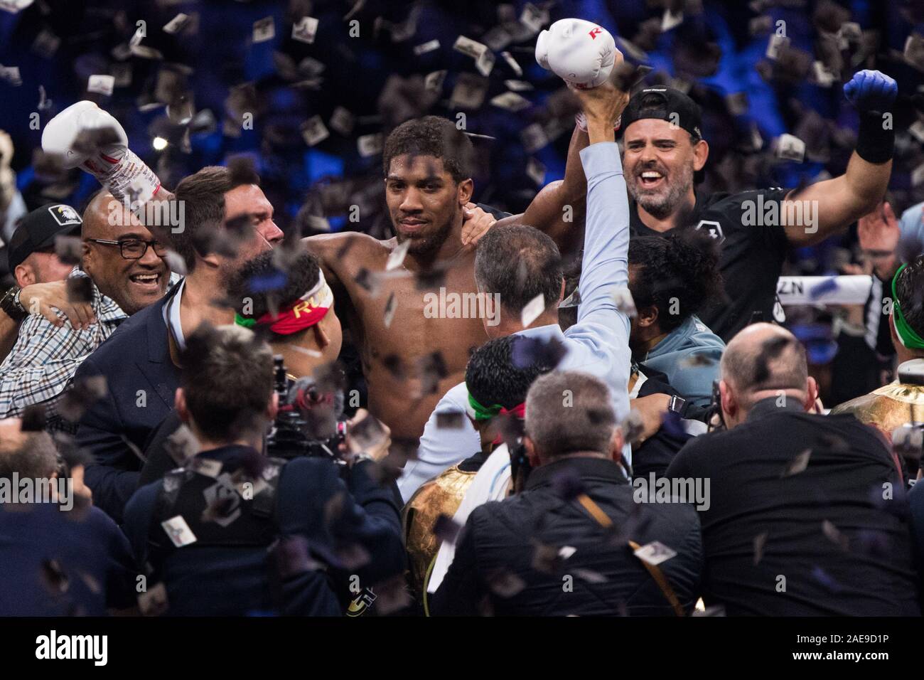 Diriyah, Saudi Arabia. 08th Dec, 2019. Britain's professional boxer ...