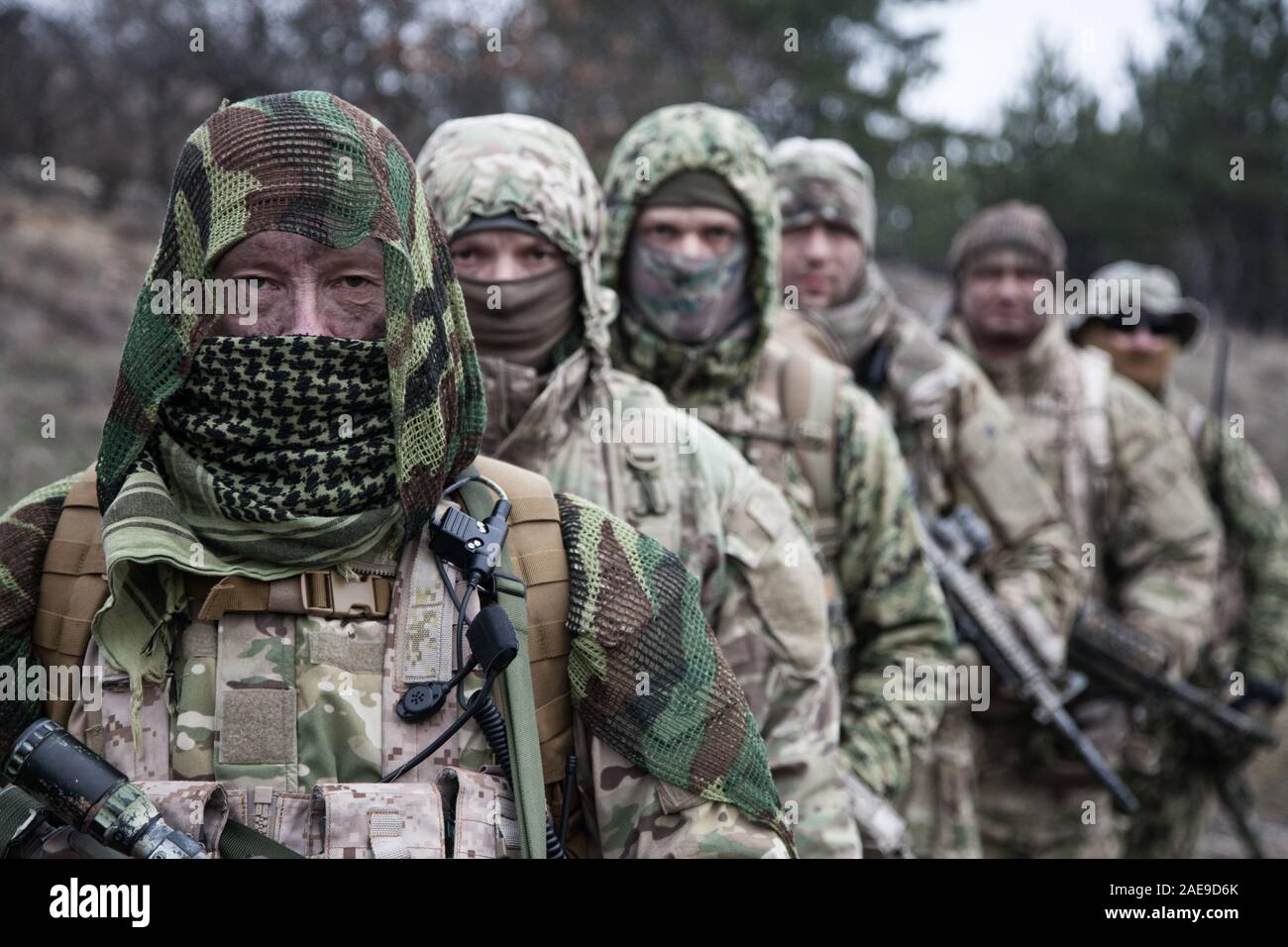 Army elite forces tactical soldiers group portrait Stock Photo - Alamy